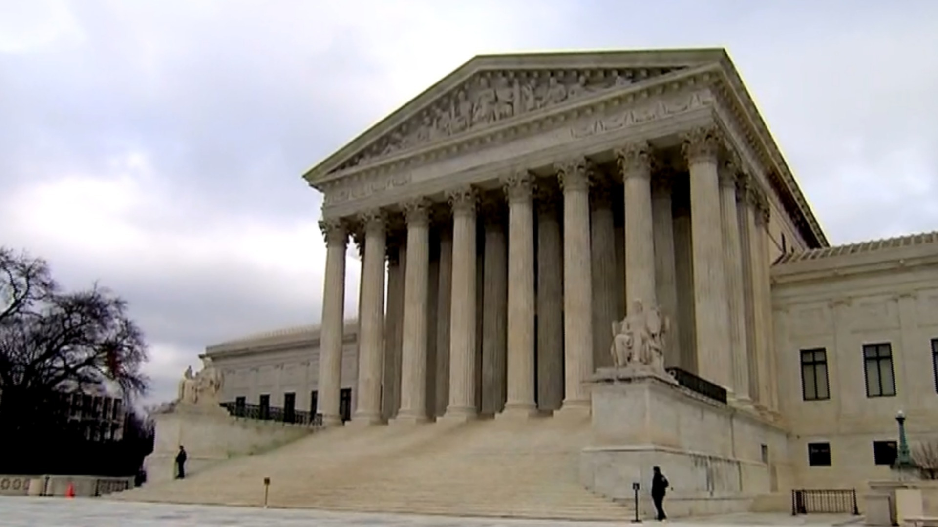 Watch CBS Evening News: Supreme Court fails to identify who leaked ...