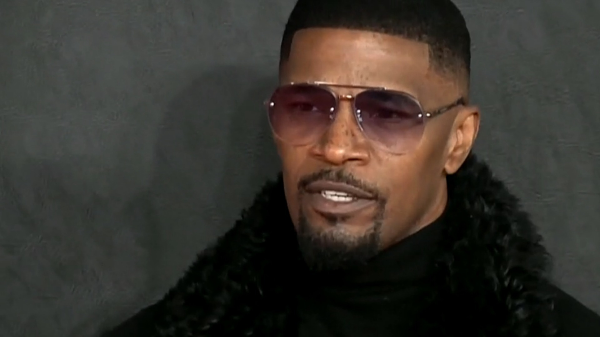 Watch CBS Evening News: Jamie Foxx recovering after "medical ...