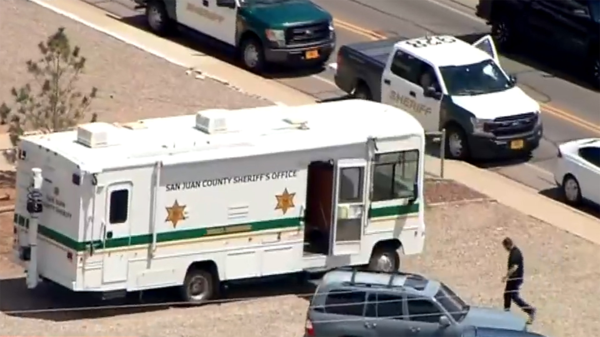 Watch CBS Evening News At least 3 killed in New Mexico shooting ...