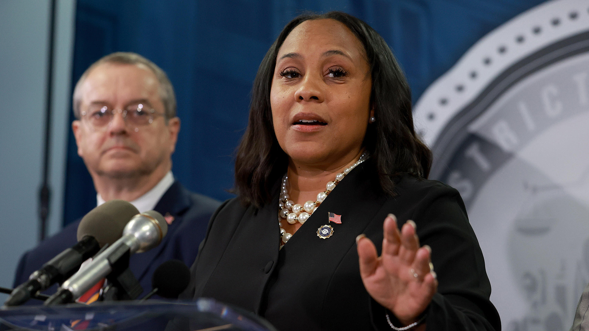 Watch CBS Evening News: Georgia elections case brings 4th Trump ...