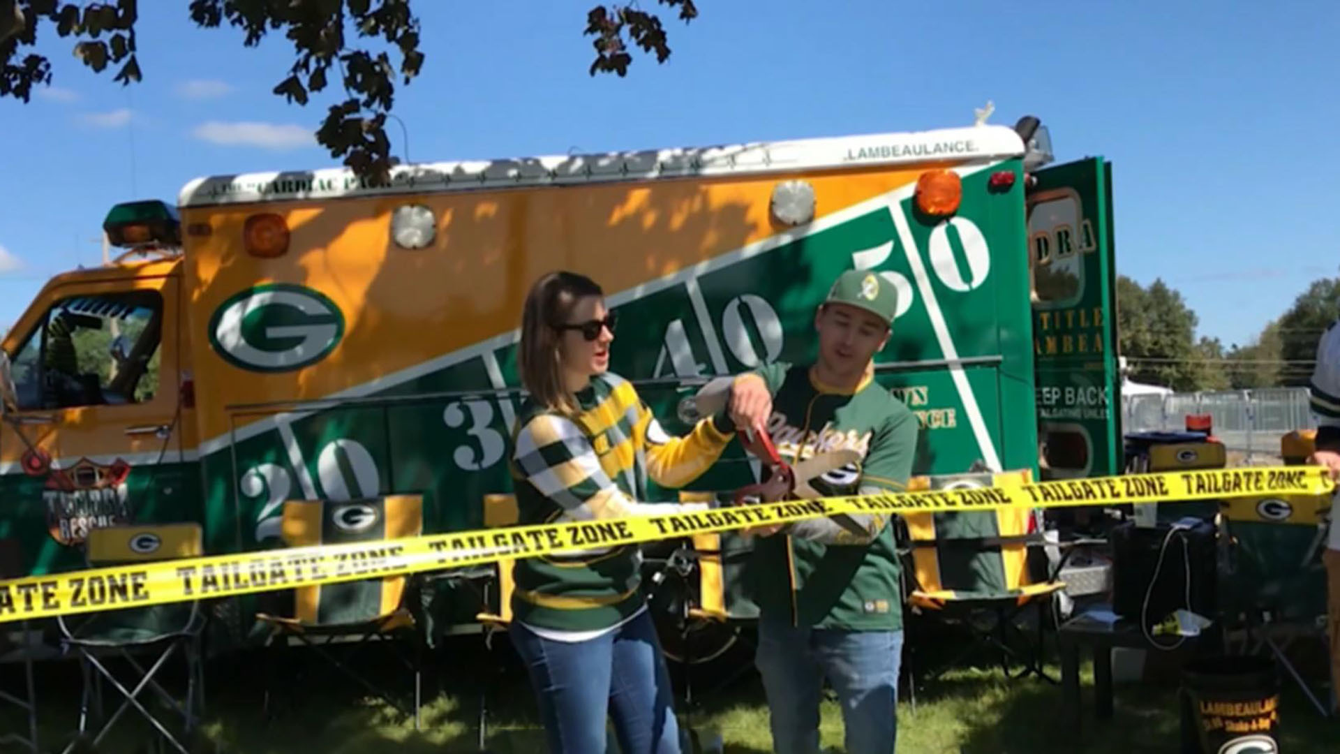 Watch CBS Mornings Season Episode : Fans explain why a Green Bay Packers tailgate is special ...