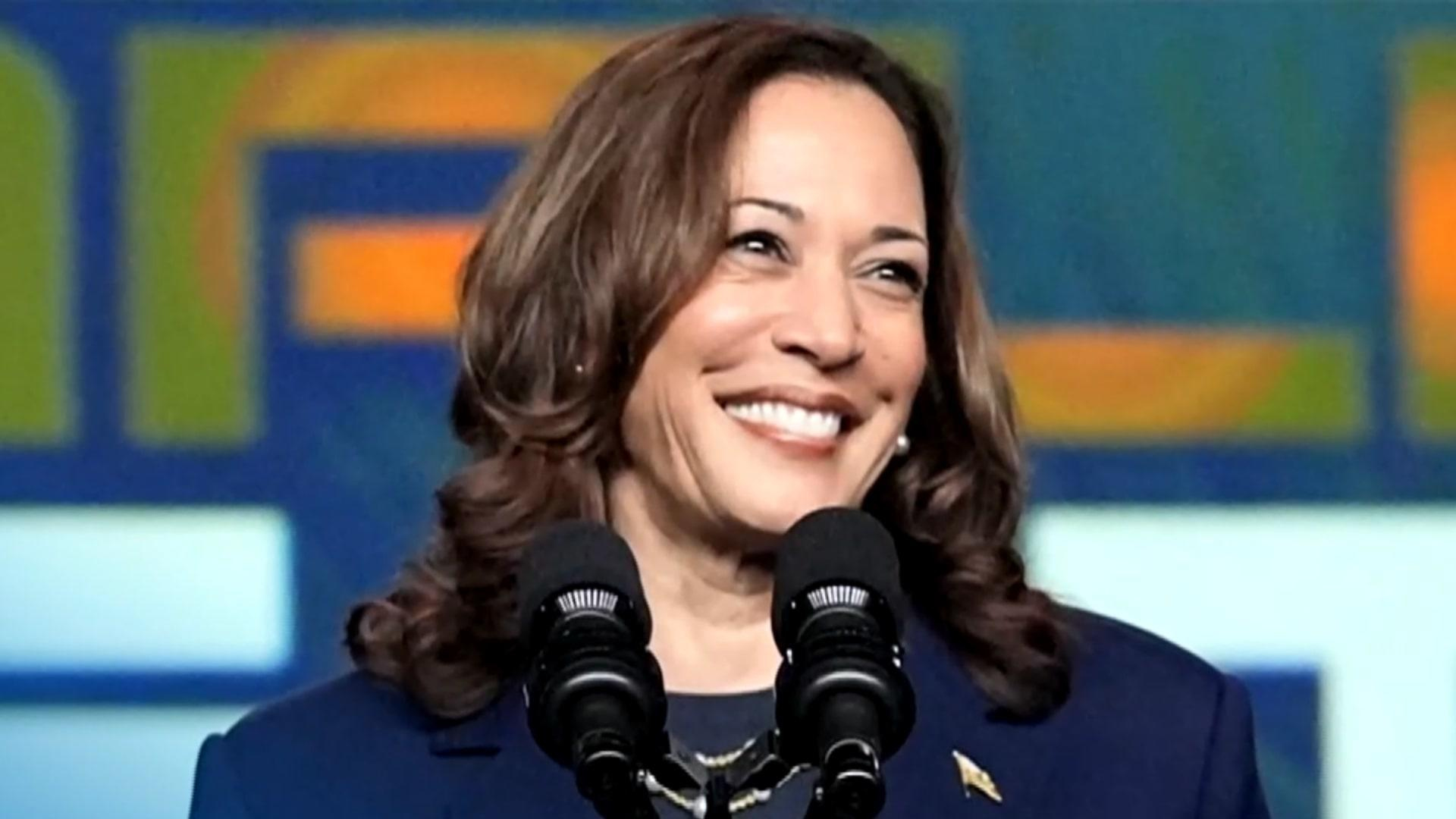 Watch CBS Evening News Season Episode : Kamala Harris clinches ...