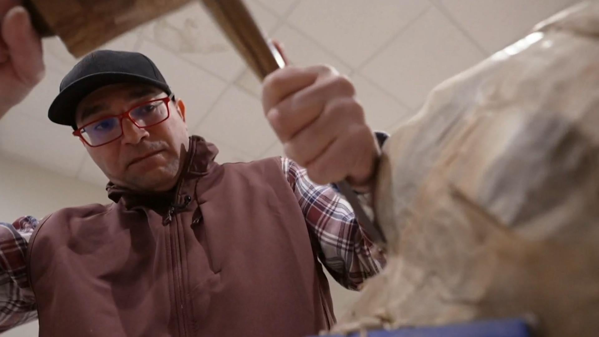 Watch CBS Evening News: Met security guard's sculpture lands in exhibit ...