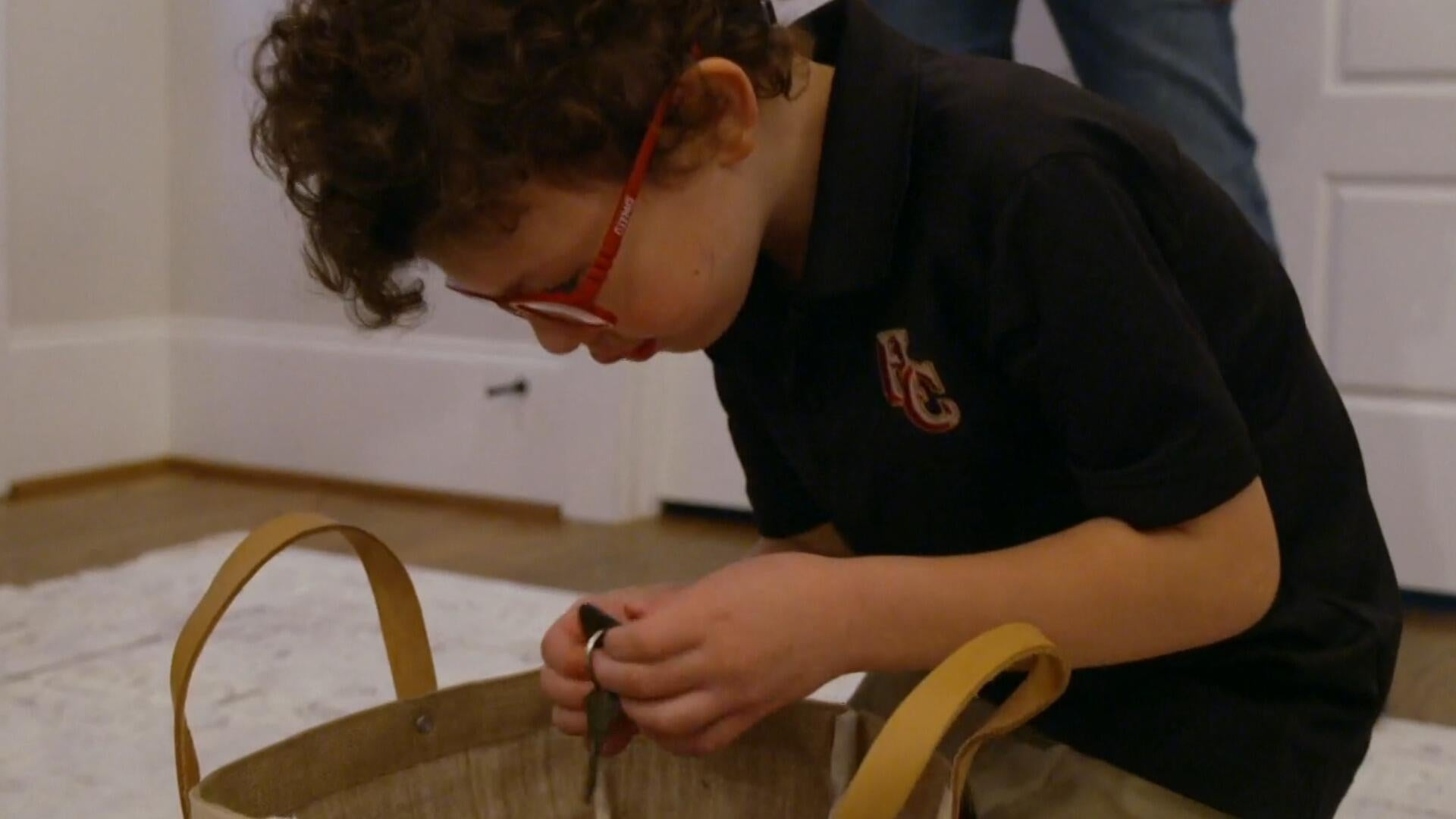 Watch CBS Evening News: Boy gets even more car keys for his collection ...
