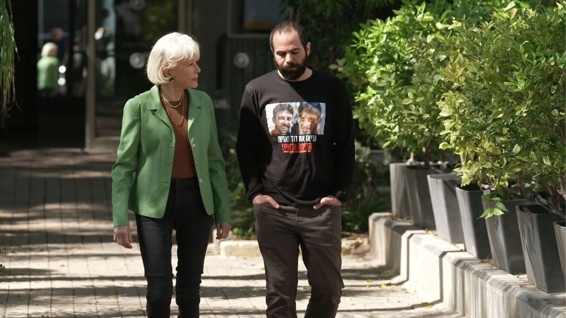 Watch 60 Minutes Overtime: Hostages | Sunday on 60 Minutes - Full show ...