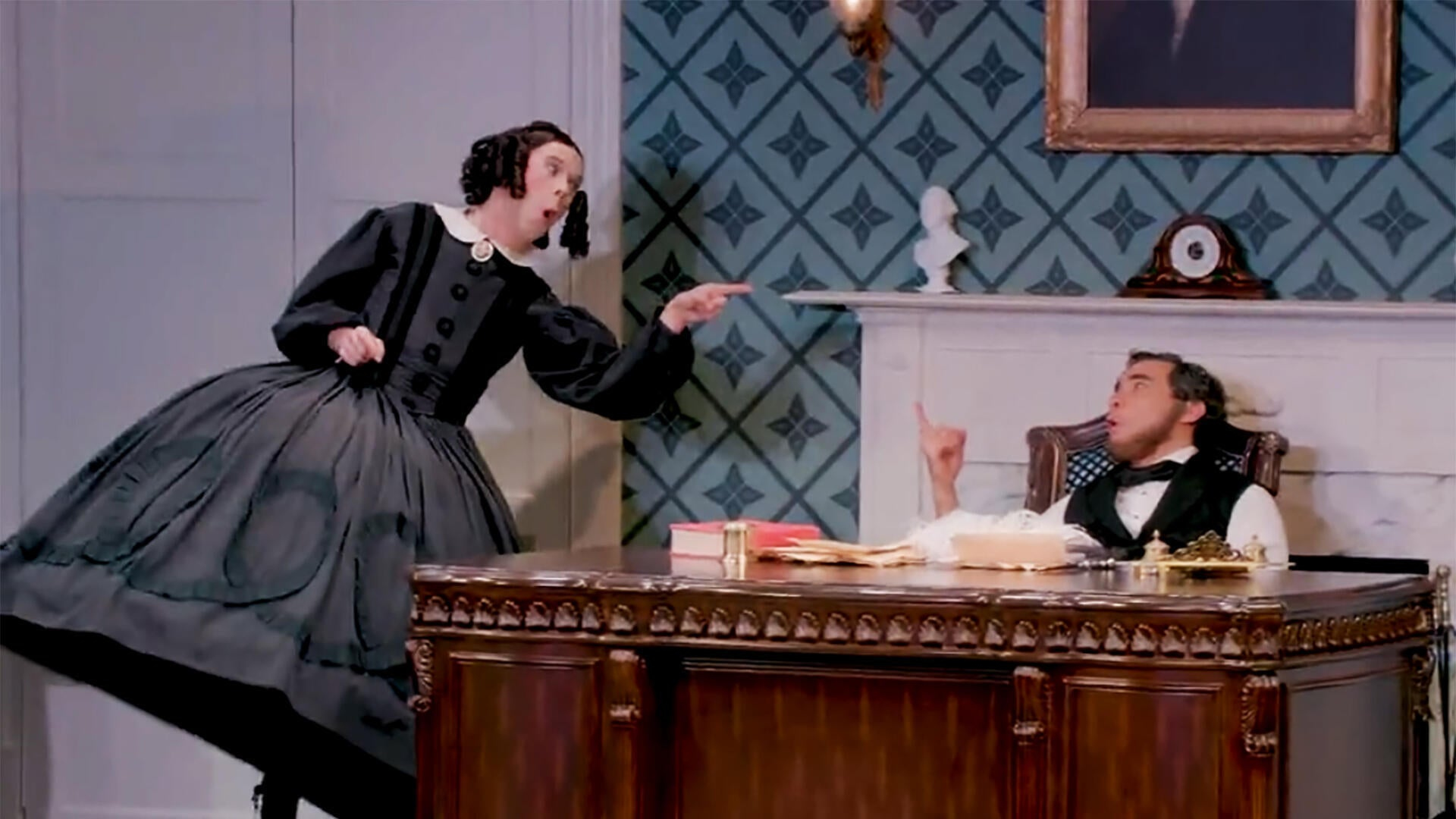 Watch Sunday Morning: Cole Escola on the hit Broadway farce "Oh, Mary ...