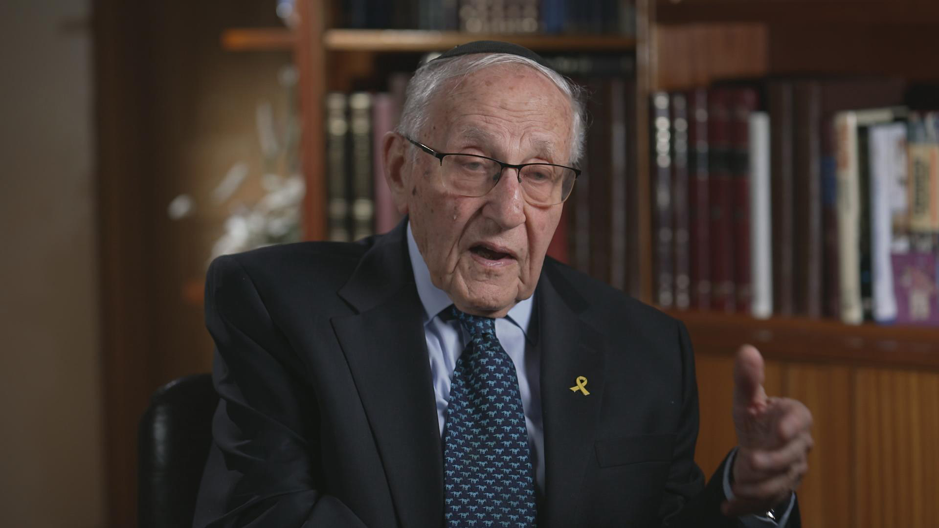 Watch 60 Minutes Season 57 Episode 53: 8/10/2025: The Cap Arcona; Jamie ...