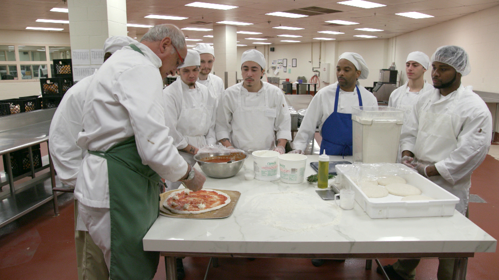 Watch 60 Minutes Overtime: Cooking class at Cook County - Full show on CBS