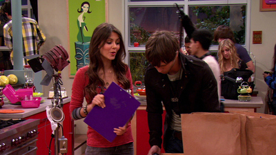 Victorious Season 1 Episodes - Watch on Paramount+ United Kingdom