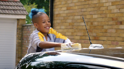 Go Green with the Grimwades - Watch on Paramount+ United Kingdom