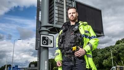Motorway Cops: Catching Britain's Speeders - Watch on Paramount+ United ...
