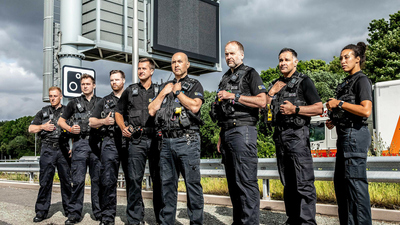 Motorway Cops: Catching Britain's Speeders - Watch on Paramount+ United ...