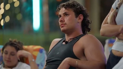 Aussie Shore Season 2 Episodes - Watch on Paramount+ Australia