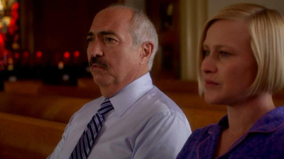 Watch Medium Season 6 Episode 22: Medium - It's a Wonderful Death ...