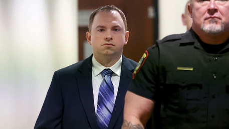 Watch CBS Mornings Aaron Dean found guilty of manslaughter - Paramount+