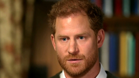 Watch CBS Evening News: Prince Harry accuses William of physical attack ...