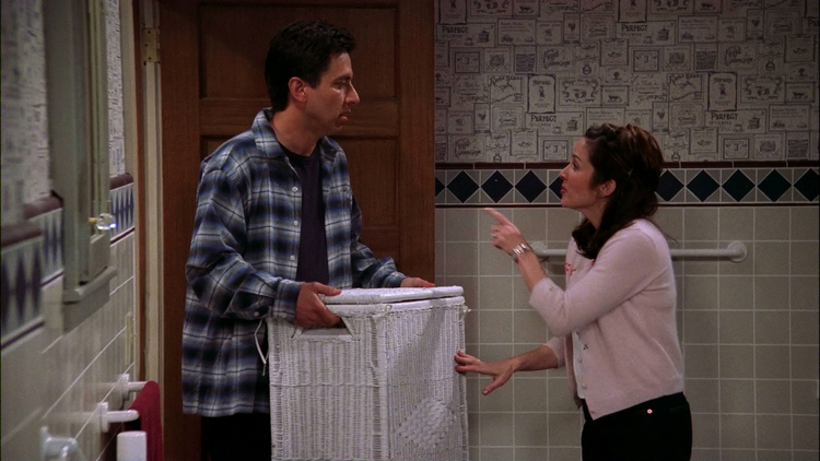 Watch Everybody Loves Raymond Season 4 Episode 20: Everybody Loves ...