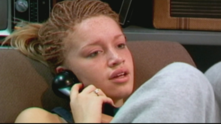 Watch The Real World Season 20 Episode 9: Joey's Decision - Full show ...