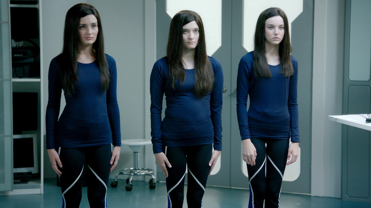 Watch I Am Frankie Season 1 Episode 10: I Am Frankie - I am...Crashing ...