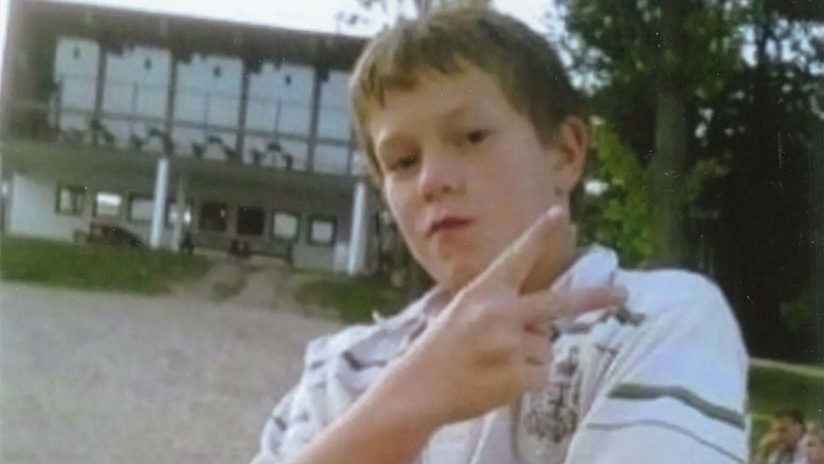 Watch Never Seen Again Season 4 Episode 5: Never Seen Again - Justin ...