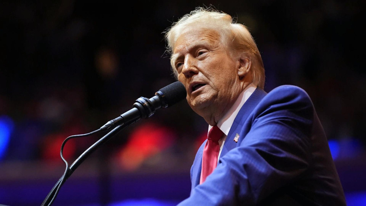 Watch CBS Mornings Season Episode : Comedian at Trump rally draws ...