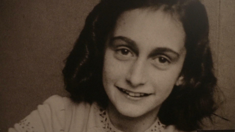 Watch CBS Saturday Morning: Inside look at Anne Frank exhibition - Full ... Watch CBS Saturday Morning: Inside look at Anne Frank exhibition - Full ...