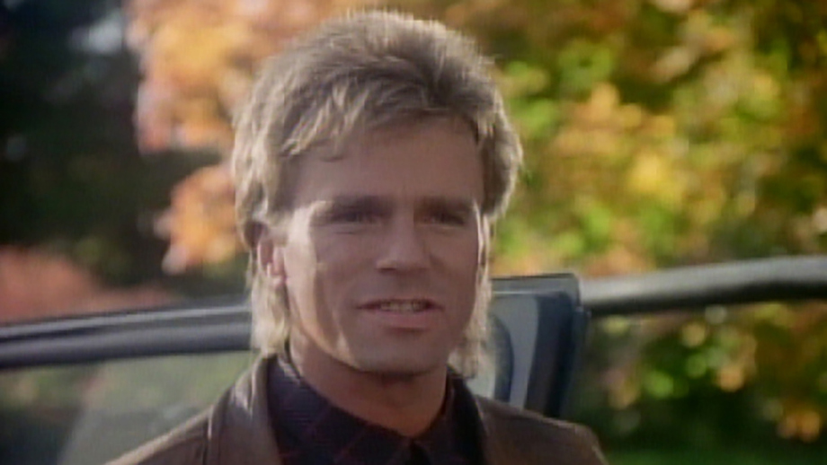 Watch MacGyver Classic Season 3 Episode 9: MacGyver - Hell Week – Full ...