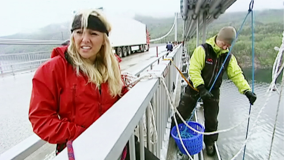 Watch The Amazing Race Season 17 Episode 4: The Amazing Race - We ...