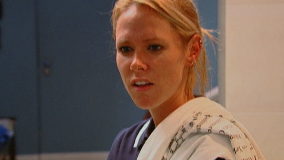 Watch The Real World Season 17 Episode 12: The Real World - Opening Day ...