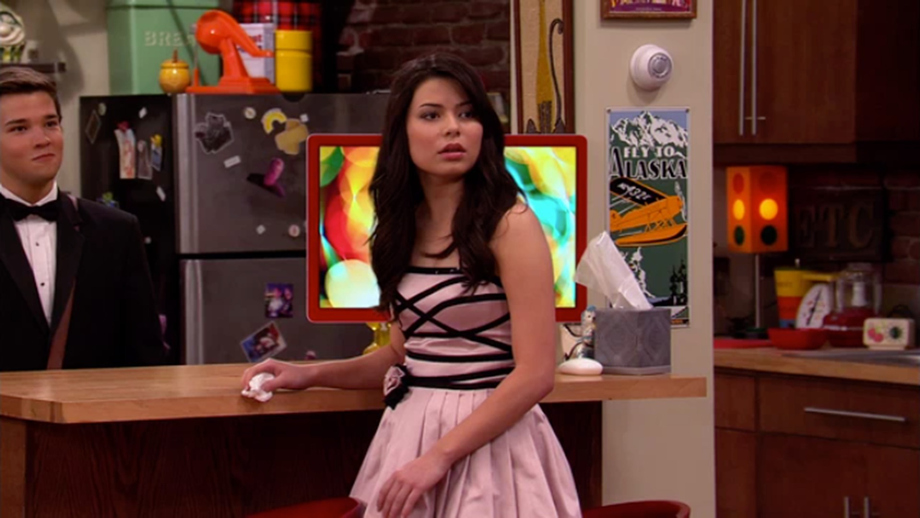 Watch iCarly Season 5 Episode 14: iGoodbye - Full show on Paramount Plus