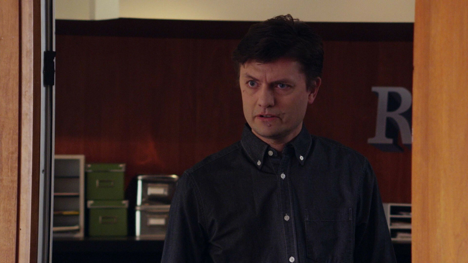 Watch Review Season 1 Episode 5: Review - Best Friend, Space – Full ...