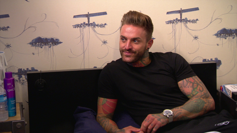 Watch Geordie Shore Season 9 Episode 5: Geordie Shore MTV - Marnie ...