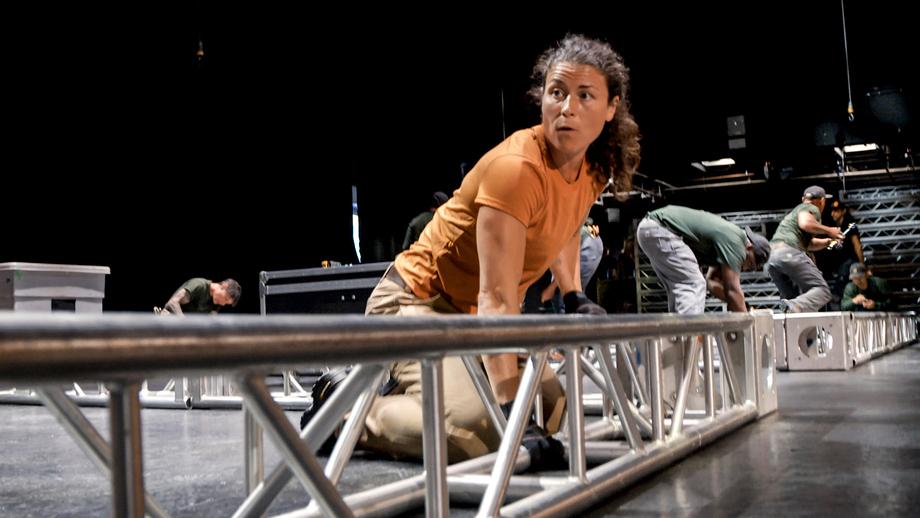 Watch Tough As Nails Season 3 Episode 7: Tough As Nails - Mic Drop ...