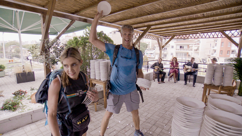 Watch The Amazing Race Season 33 Episode 9: The Amazing Race - Rock ...