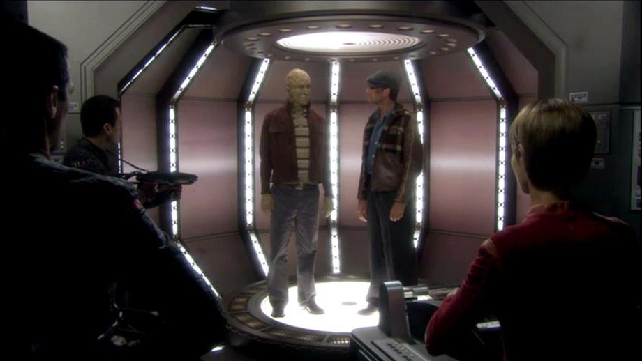 Watch Star Trek: Enterprise Season 4 Episode 2: Enterprise - Storm ...
