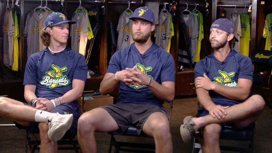 Watch CBS Mornings: A baseball team that's gone "bananas" - Full show ...