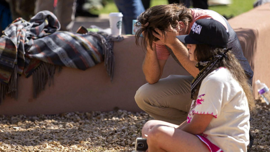 Watch CBS Mornings Man shot at New Mexico protest over statue - Paramount+